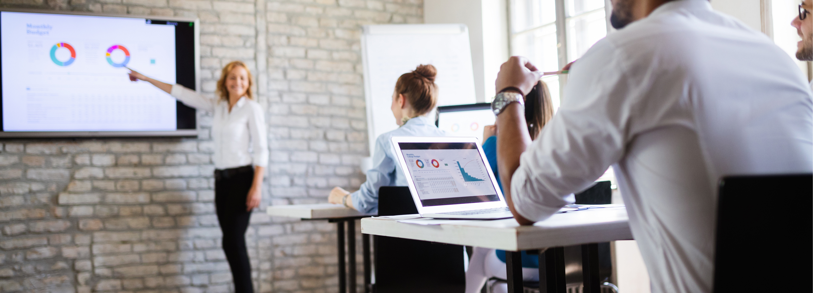 Save 15% On Courses with In Professional Development |UMi | UMi Sat Nav